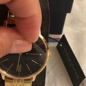 Tommy Hilfiger | Accessories | Tommy Hilfiger Slim Dress Watch 791513 ...